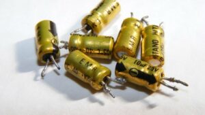 Step-By-Step DIY Methods On How To Test An Audio Capacitor